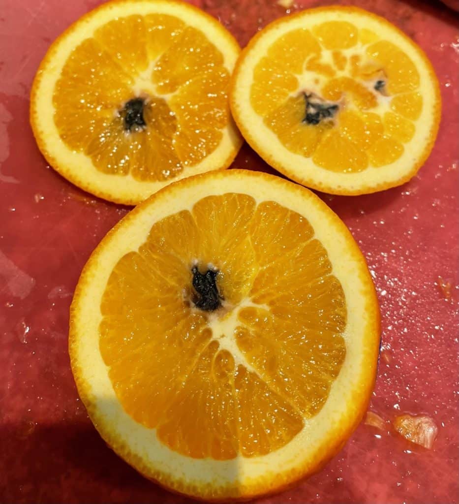 Why is this orange black inside? Why is this orange black inside?